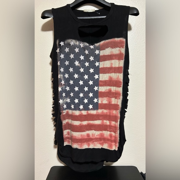 Million Bullpup | Tops | Million Bullpup Black W Flag Logo Longstretchy ...